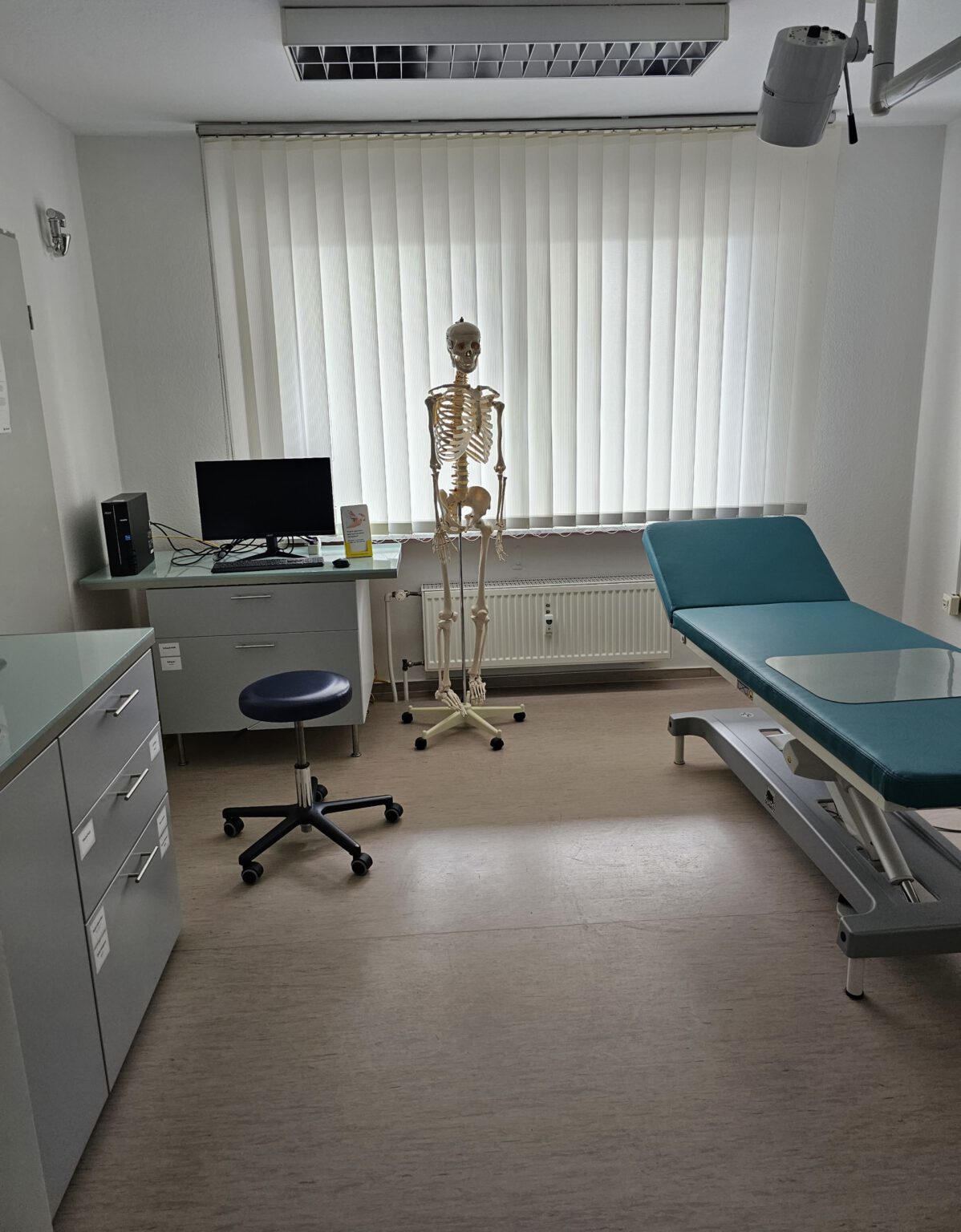 Dr. med. Ahmad Al Azki Facharzt für Orthopädie und Unfallchirurgie